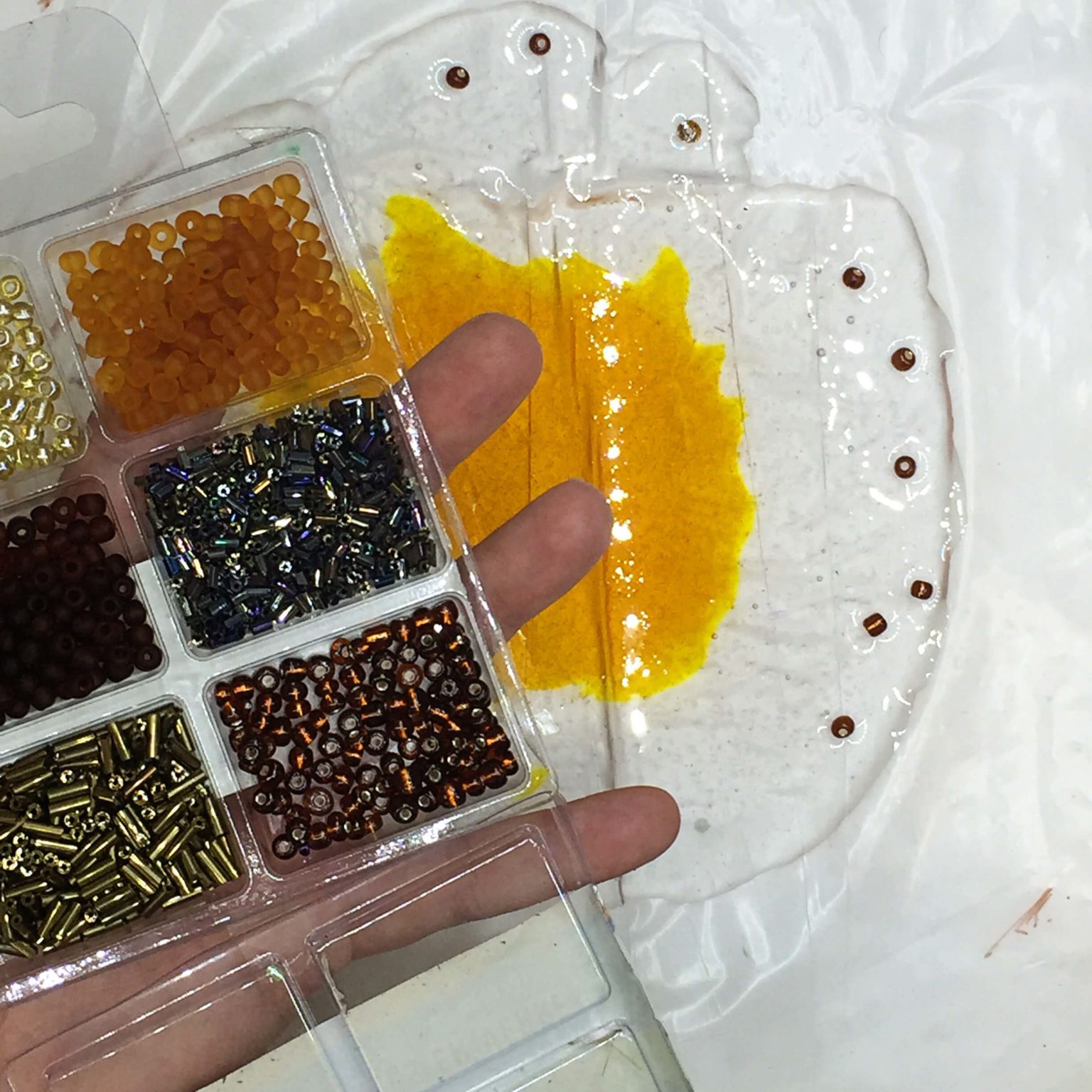 How To Shape Resin To Form A Bowl - Resin Obsession
